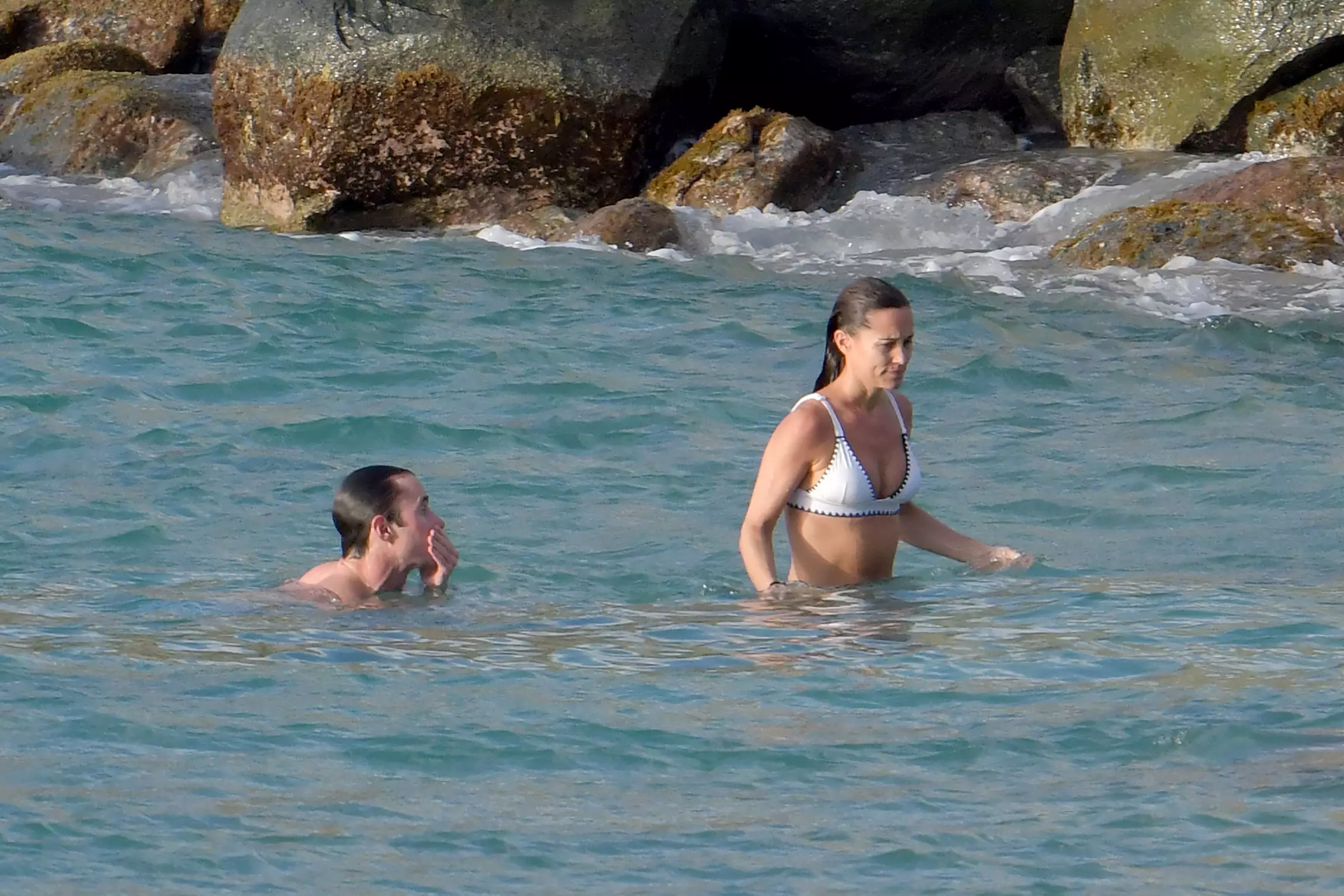 Pippa Middleton Bikini Bədəni