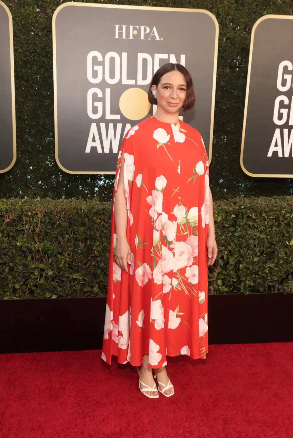 golden-globes-red-carpet-2021-voir-les-stars-et-leurs-tenues