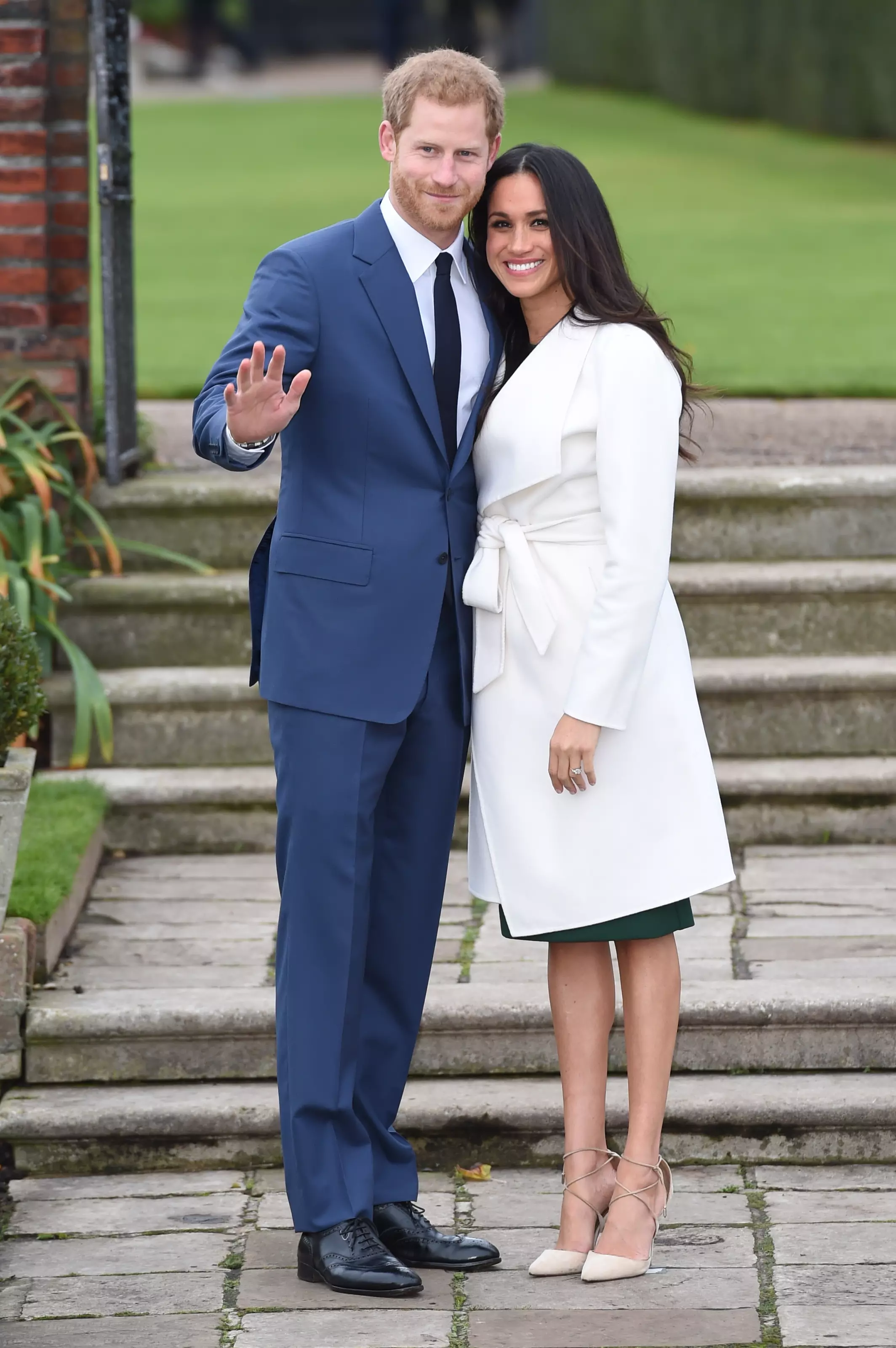 Prince-harry-meghan-markle-engaged-14