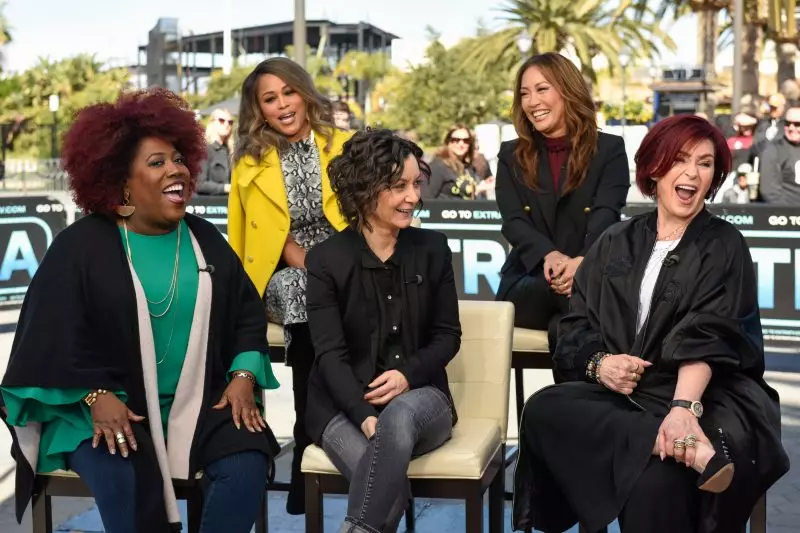 Sheryl Underwood, Eve, Sara Gilbert, Carrie Ann Inaba và Sharon Osbourne