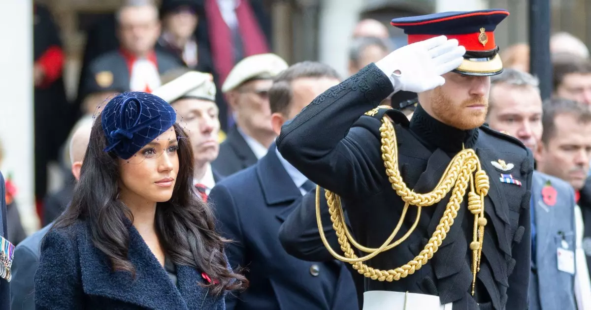 Meghan Markle viziton Fushën e Kujtesës me Princin Harry: Foto