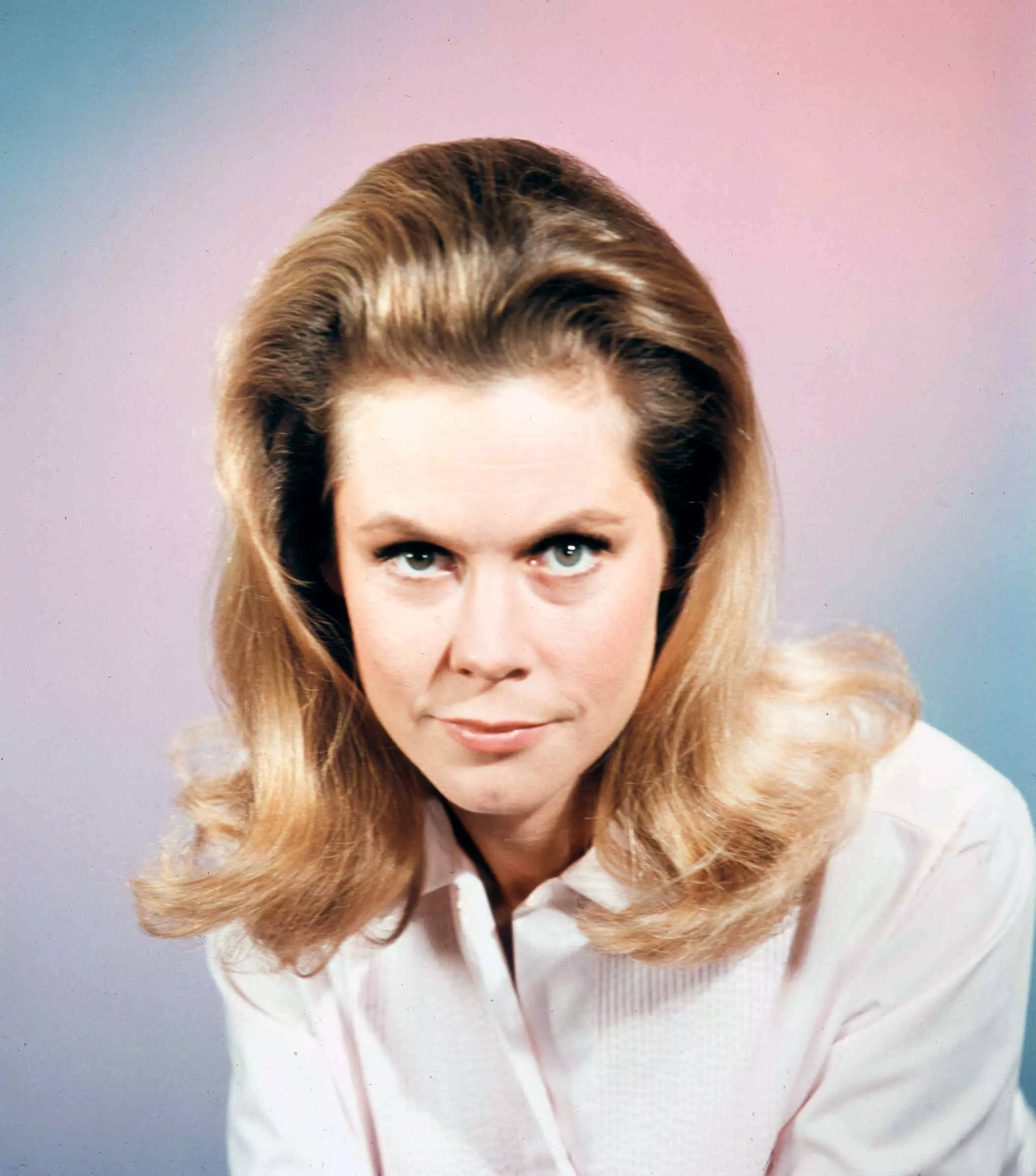 sorĉita-stelo-elizabeth-montgomery-7