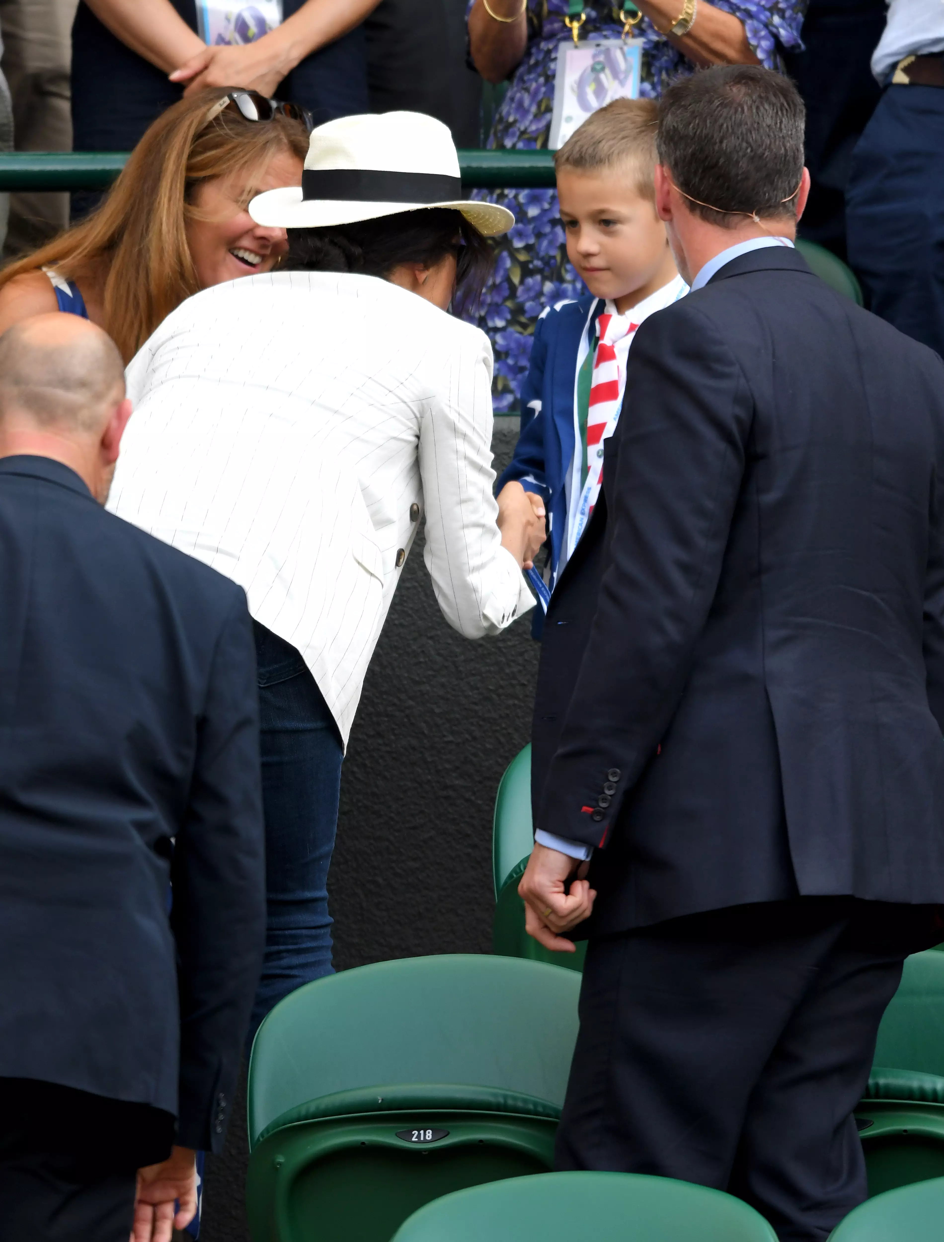 meghan-markle-attends-day-4-of-wimbldeon-Tennis-Championships