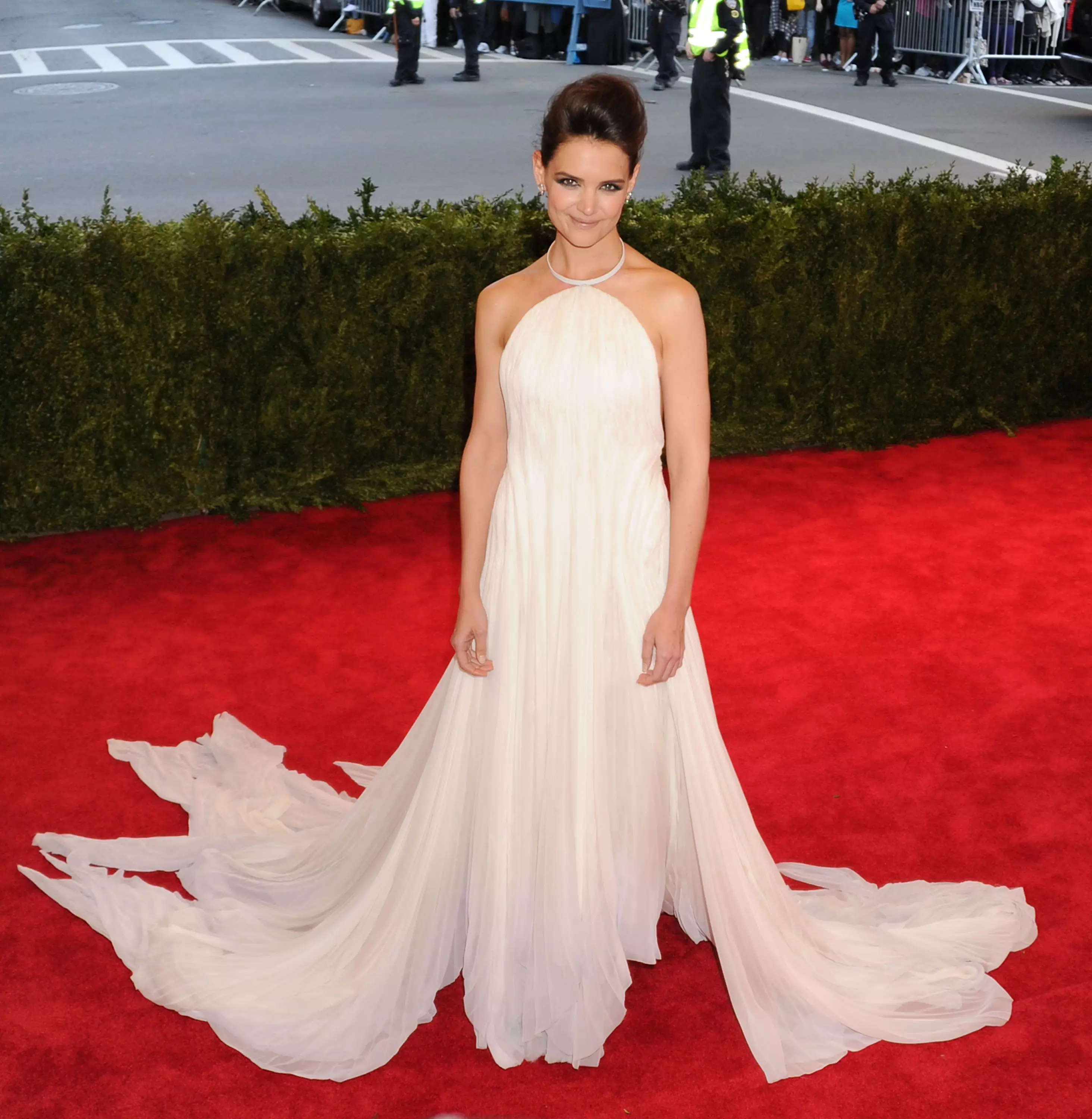 katie-holmes-met-gala-2013