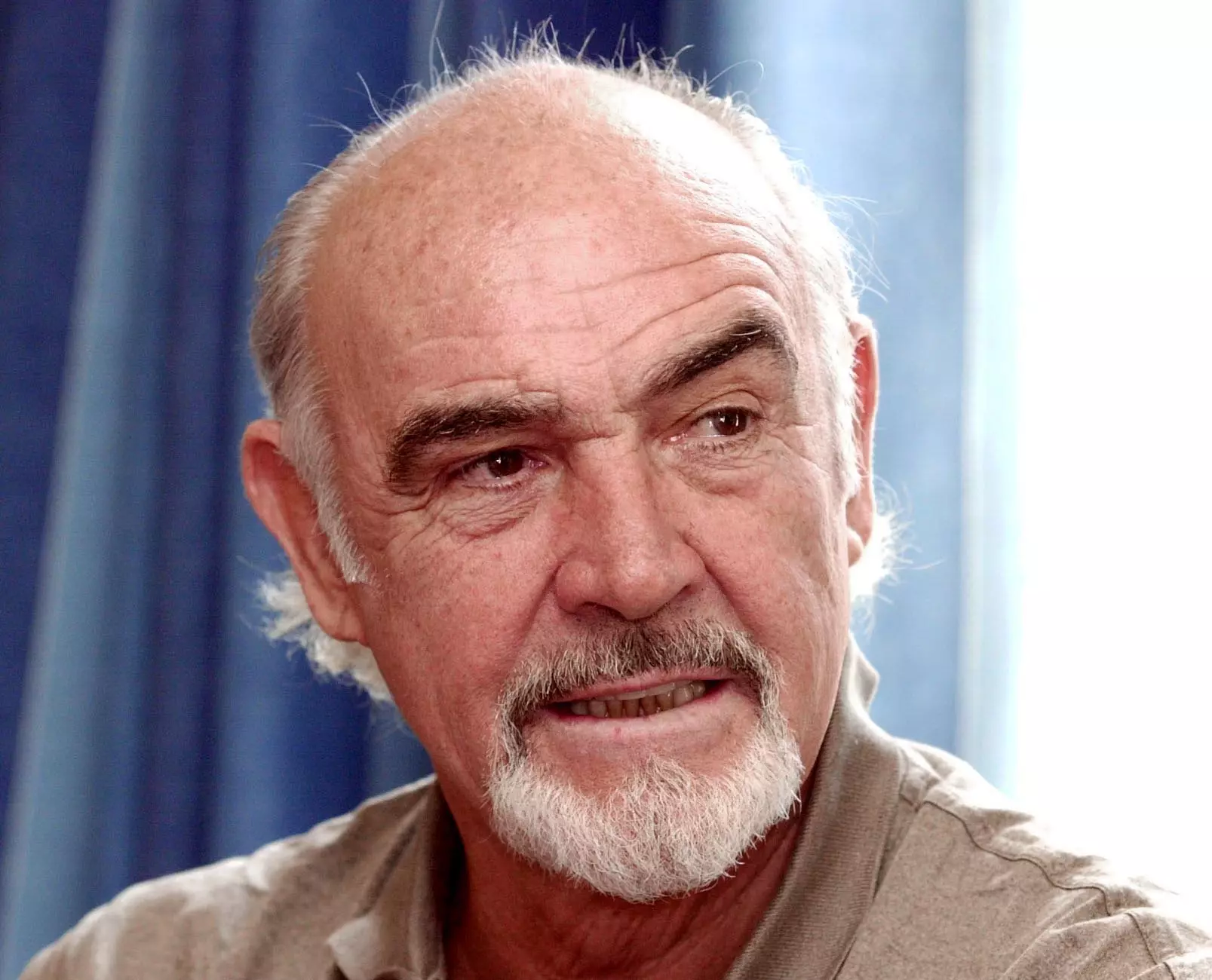 sean-connery-2001