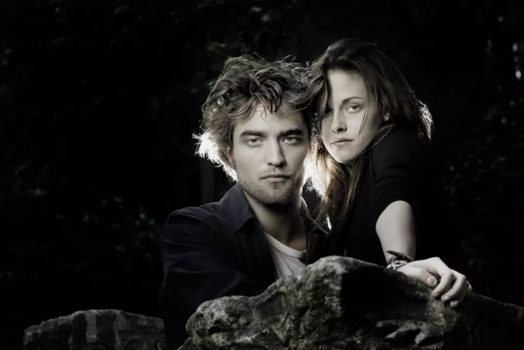 twilight-robert-pattinson-kristen-stewart