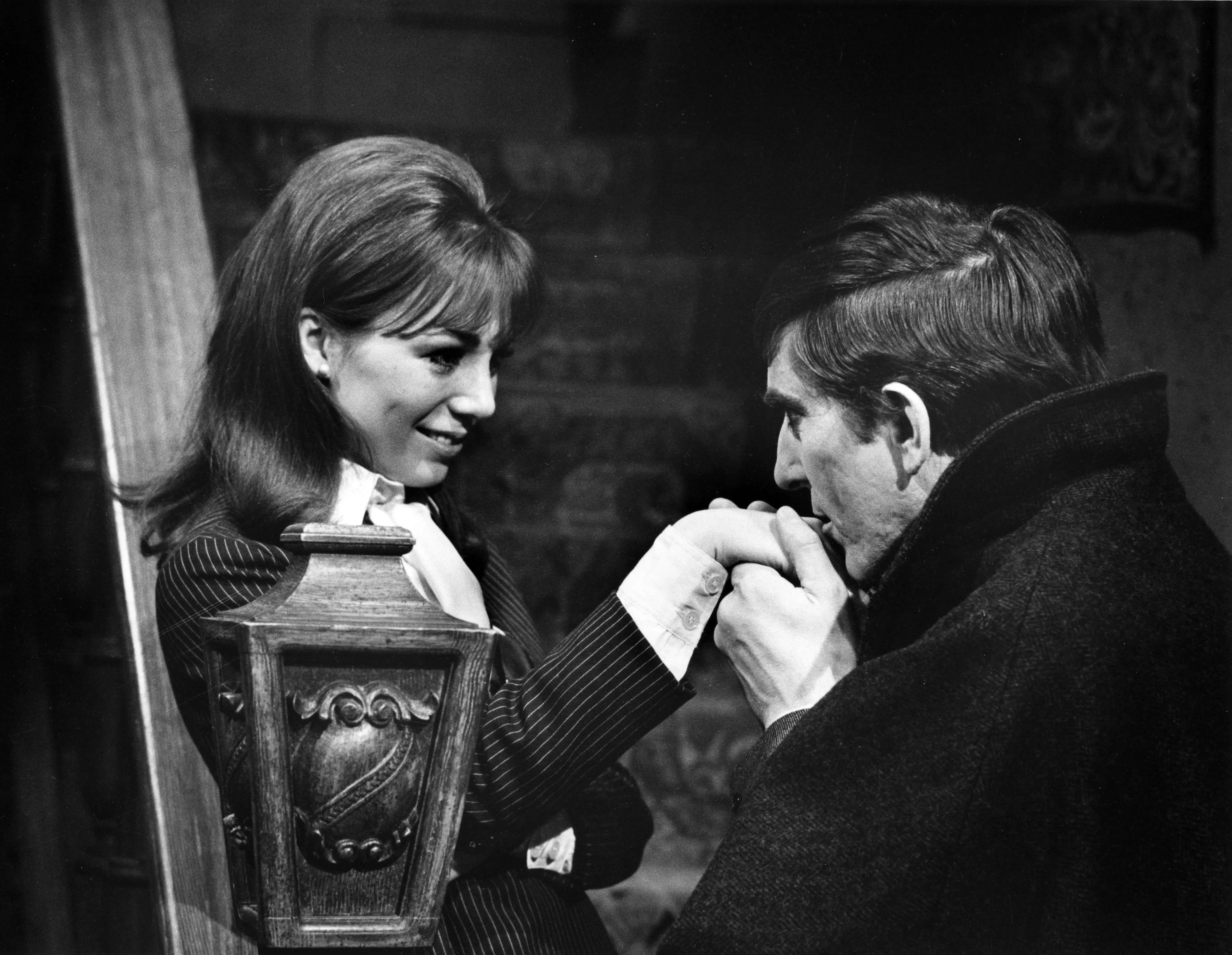 KATHRYN LEIGH SCOTT; JONATHAN FRID