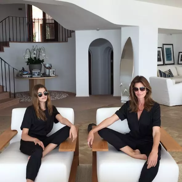 cindy-crawford-kaia-gerber-5