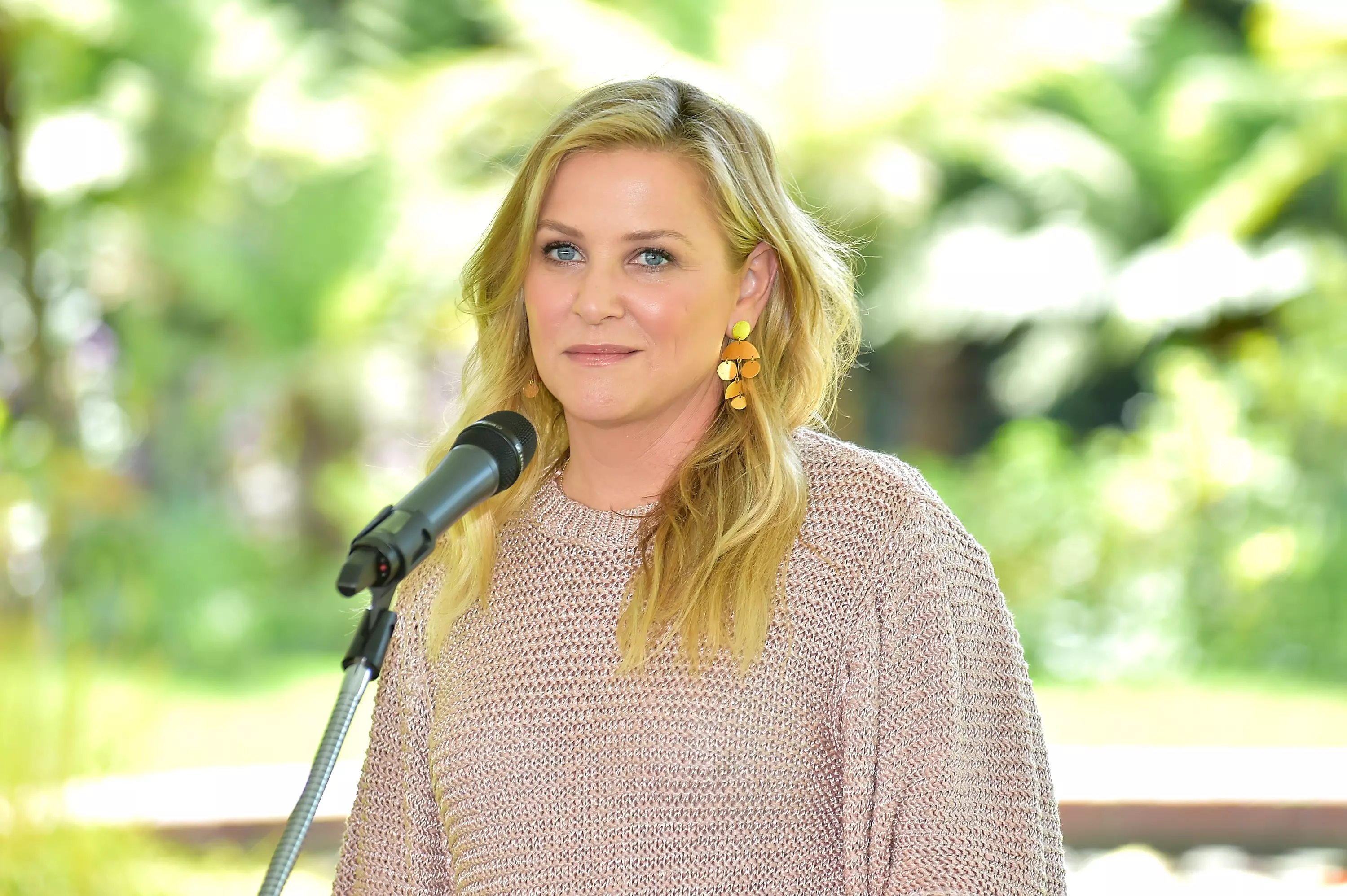 Jessica Capshaw