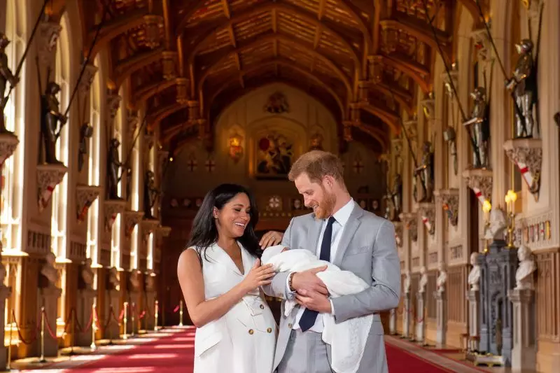 Primeira foto do bebê de Meghan Markle Príncipe Harry