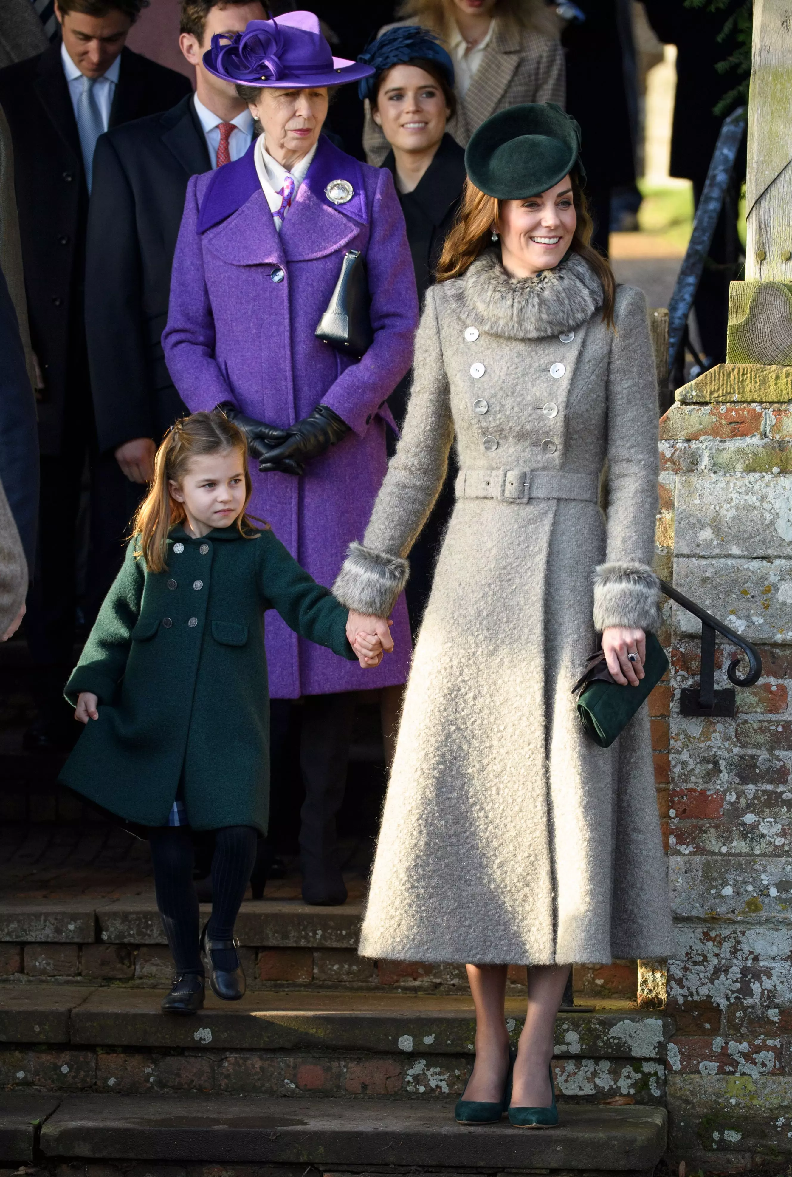 Princess Charlotte Cutest Pics Khrisimasi Ndi Kate