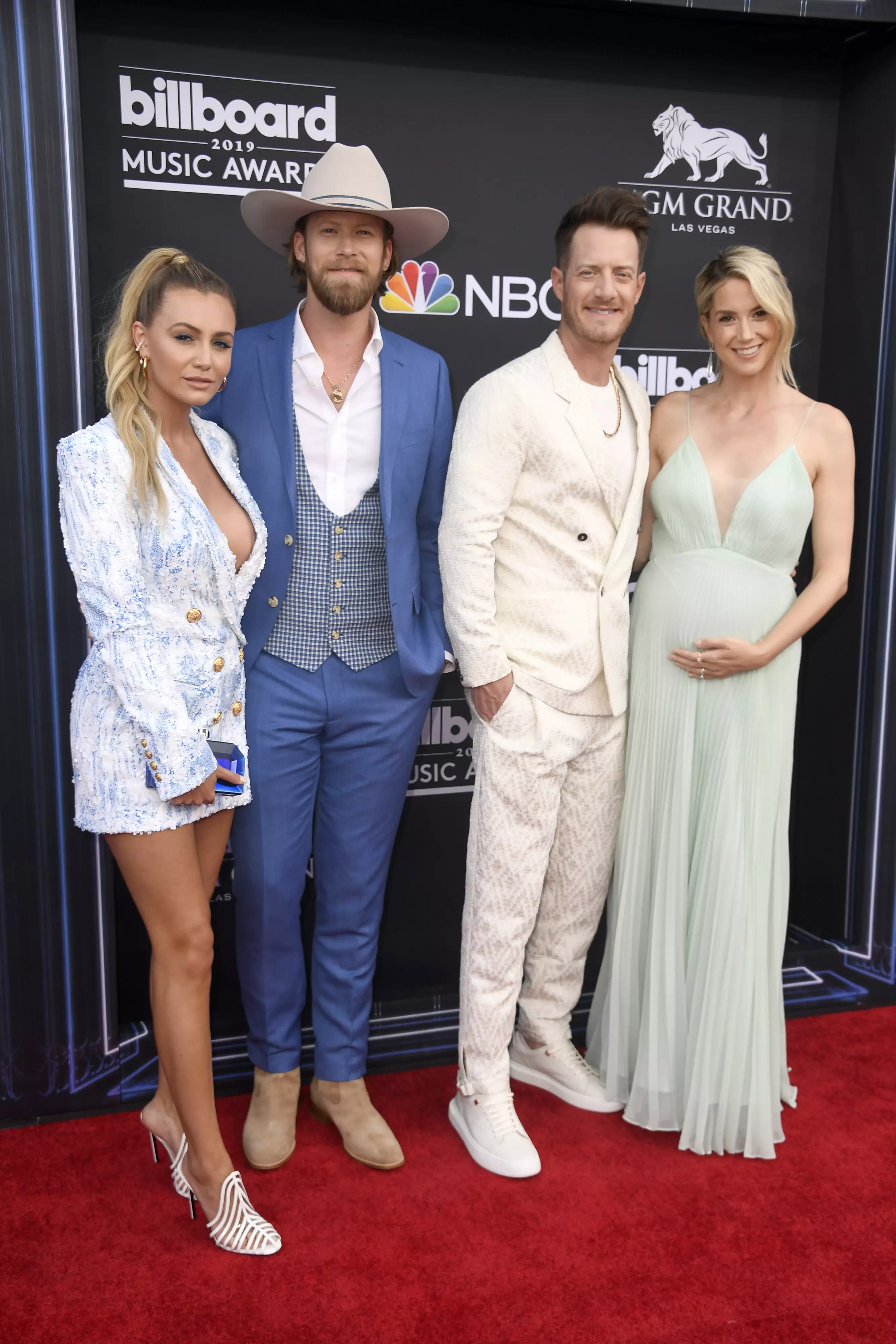 Brittney Marie Cole Kelley, Brian Kelley a Tyler Hubbard z Florida Georgia Line se účastní předávání cen Billboard Music Awards 2019