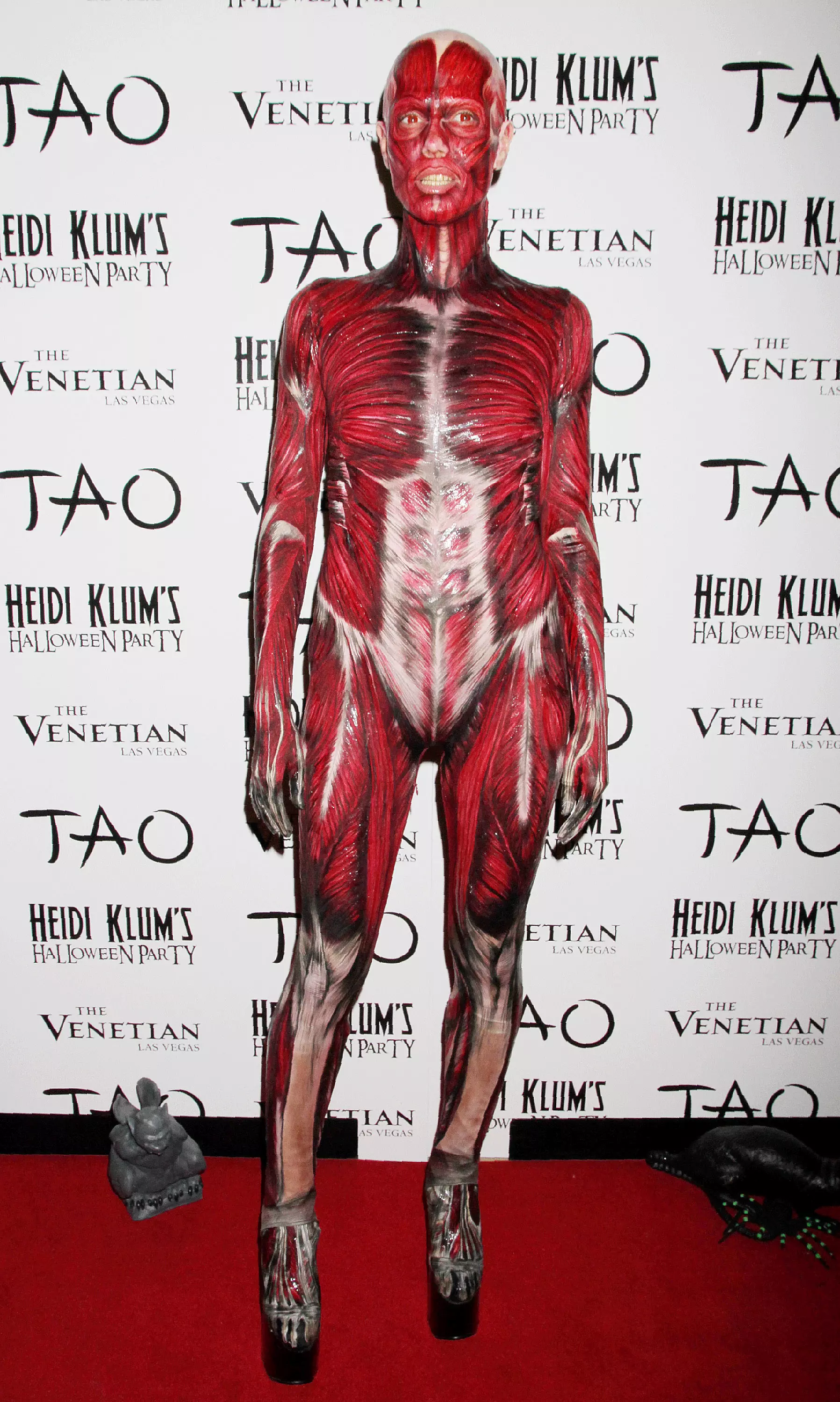 heidi-klum-halloween-costumes