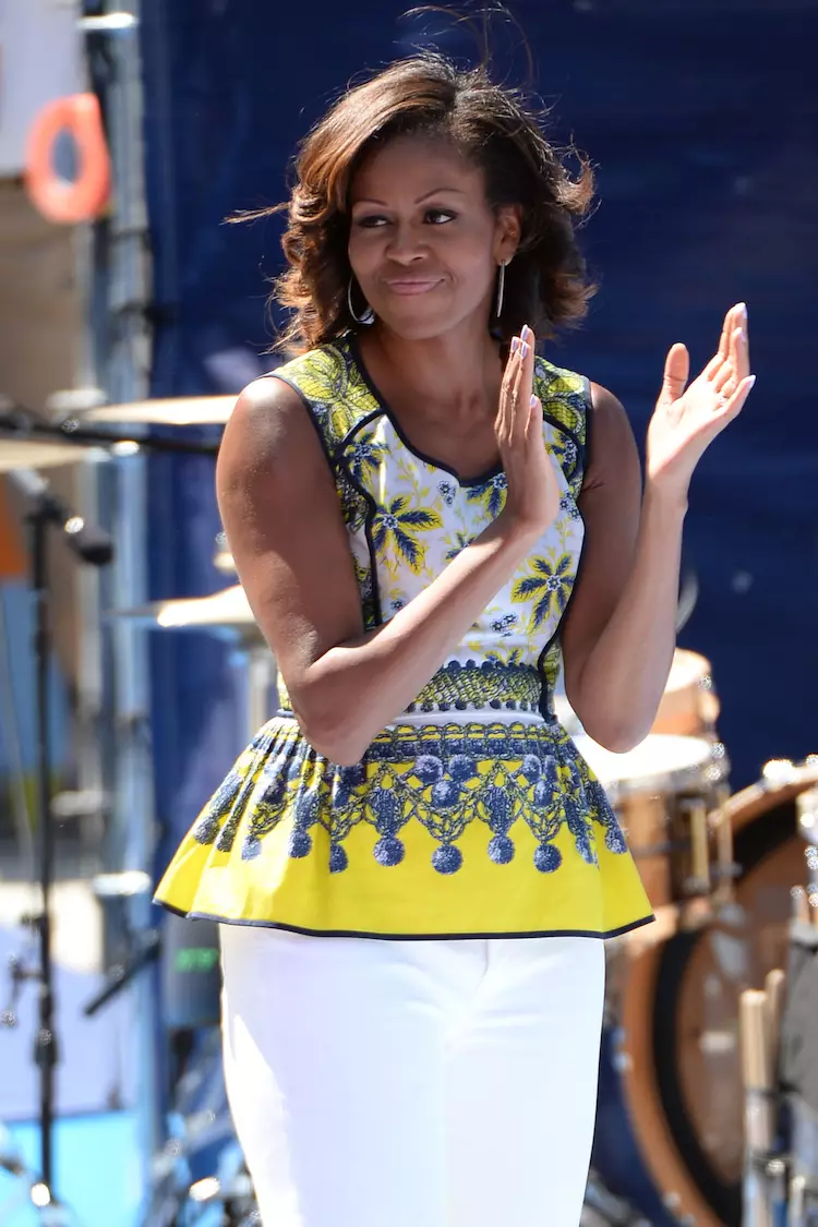 michelle-obama-arms-evolution-3