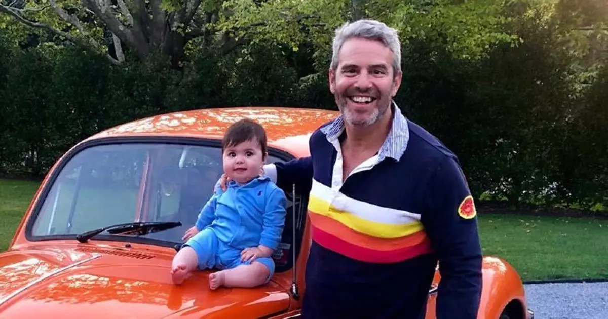 Andy Cohen fala sobre o filho Benjamin e a possibilidade do bebê nº 2