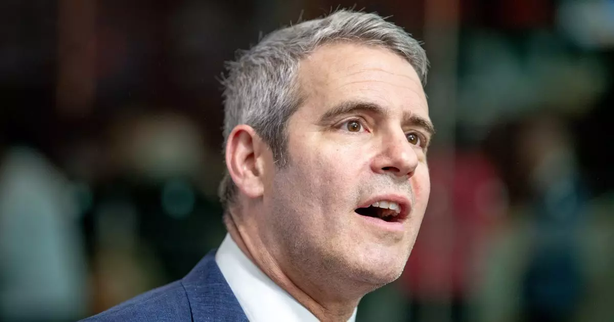 Andy Cohen está 'pensando' em ter outro bebê