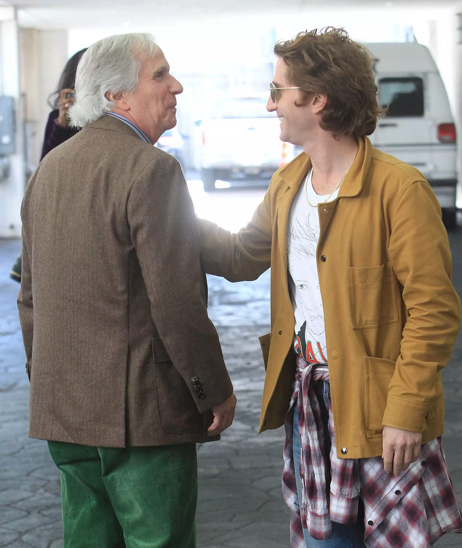 u-henry-winkler-son-max-lunch-outing