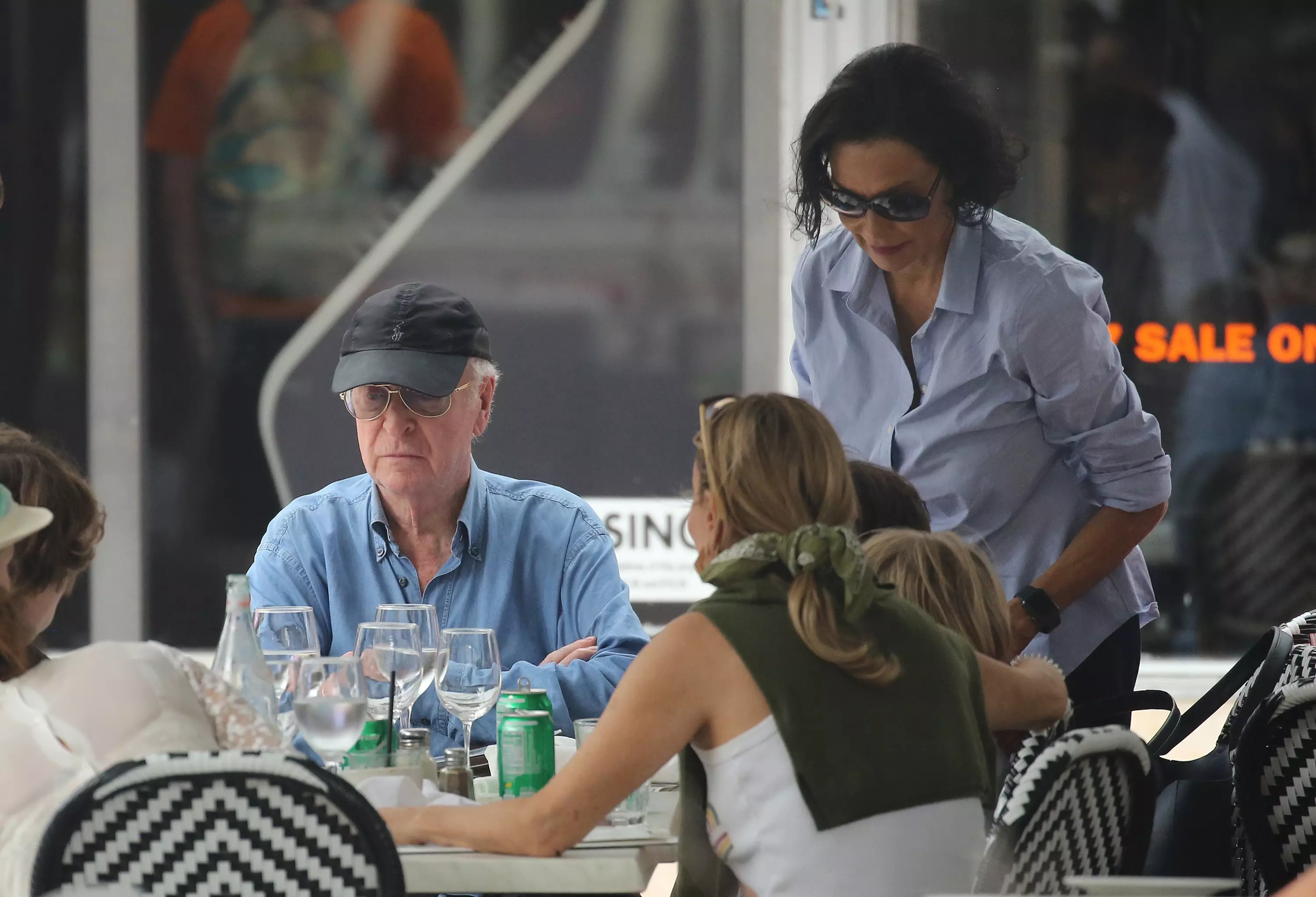 Michael Caine supruga Shakira